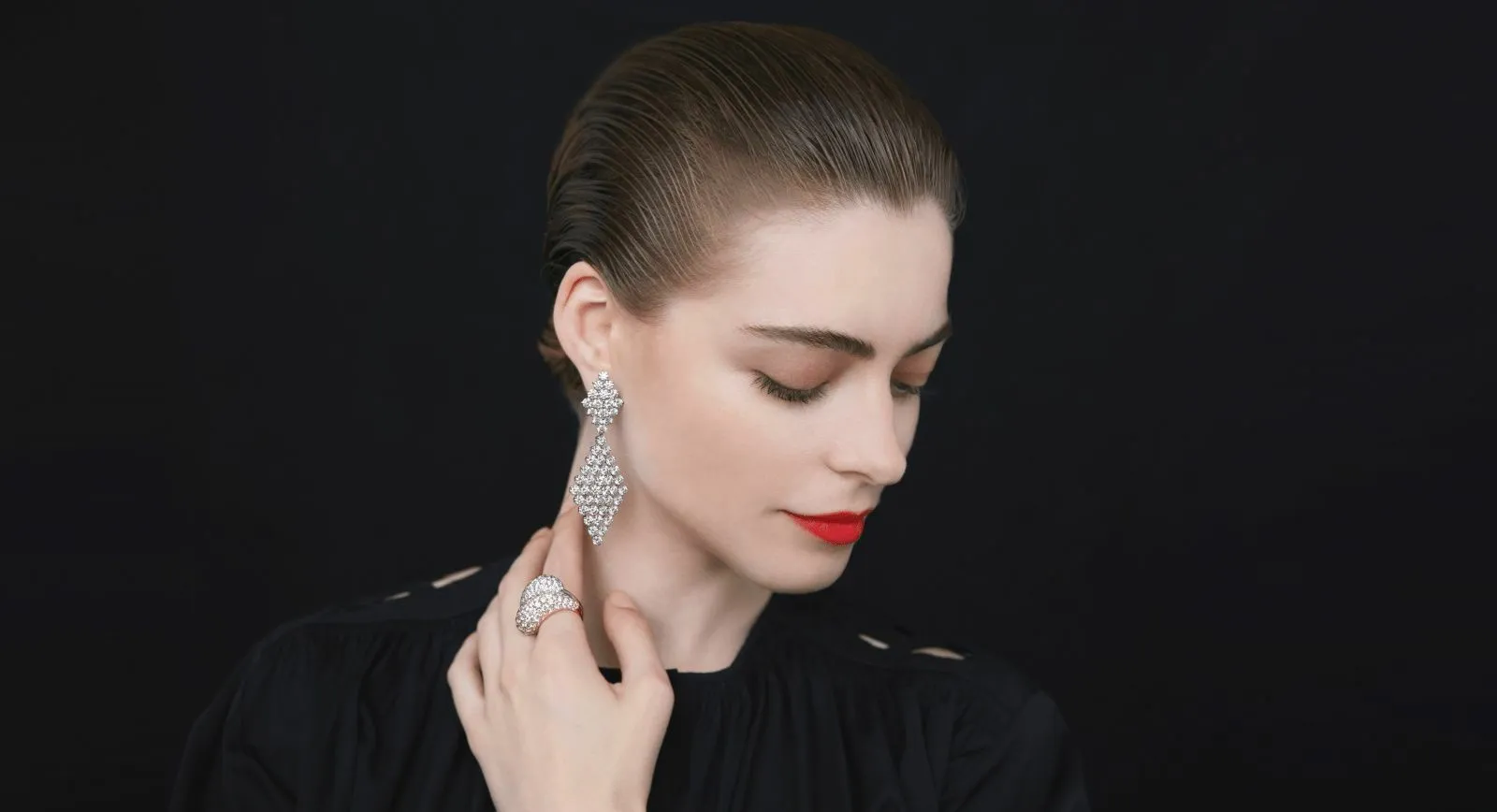 Van Cleef Explores a Century of History with Legend of Diamonds Chapter II