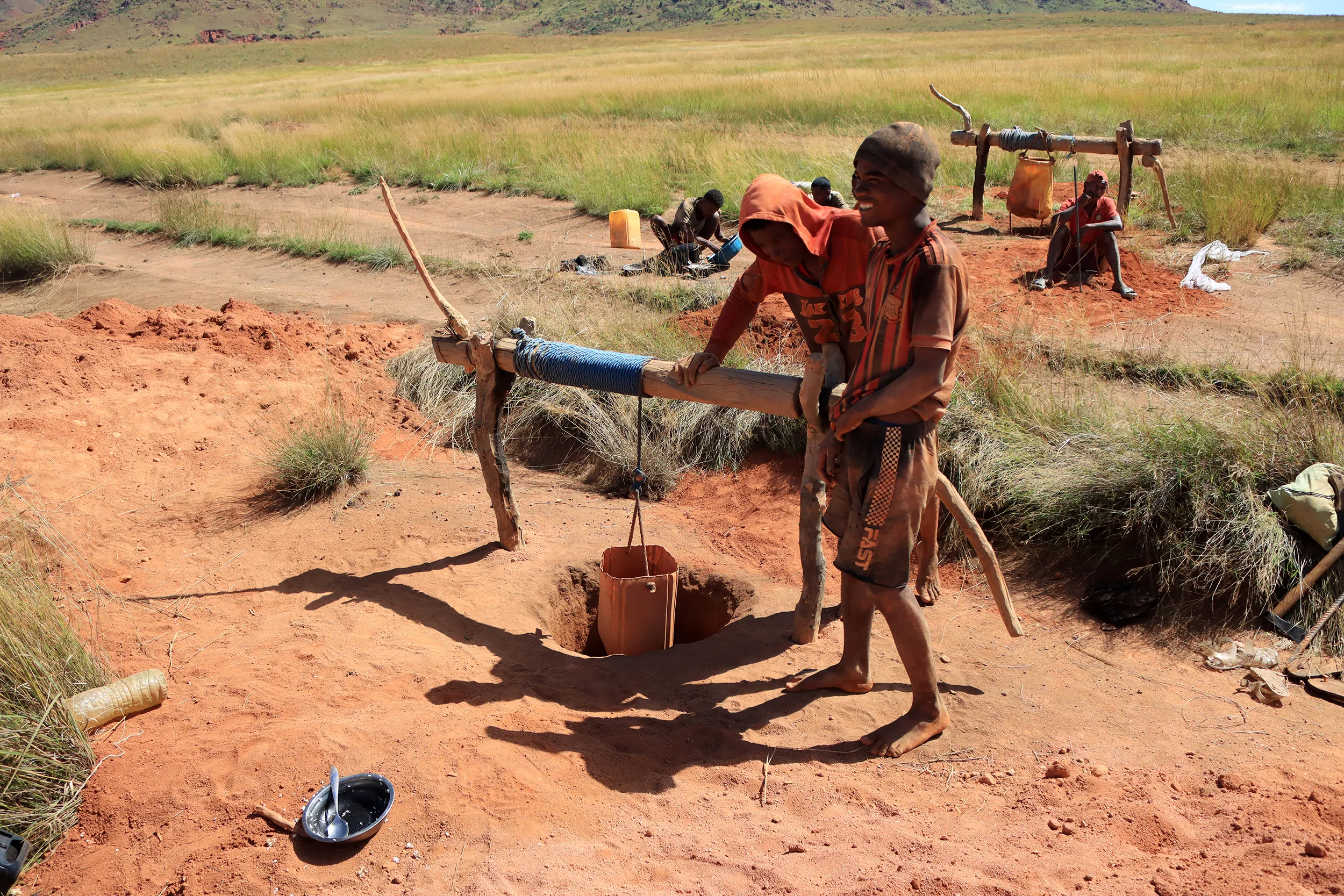 Exploring Ilakaka: My First Gem Mine Trip with Morebelli