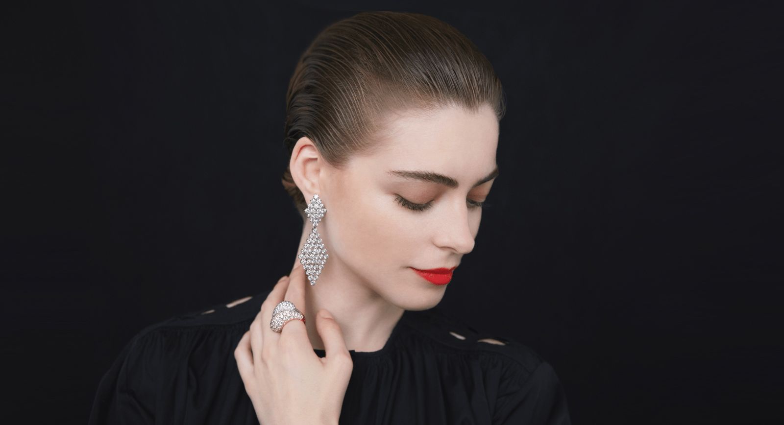 Van Cleef Explores a Century of History with Legend of Diamonds Chapter II